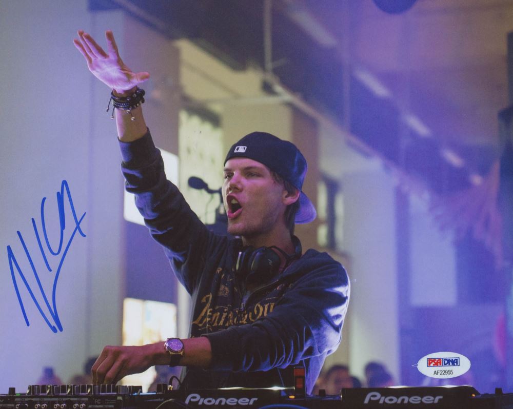 Avicii Signed 8x10 Photo (PSA COA)