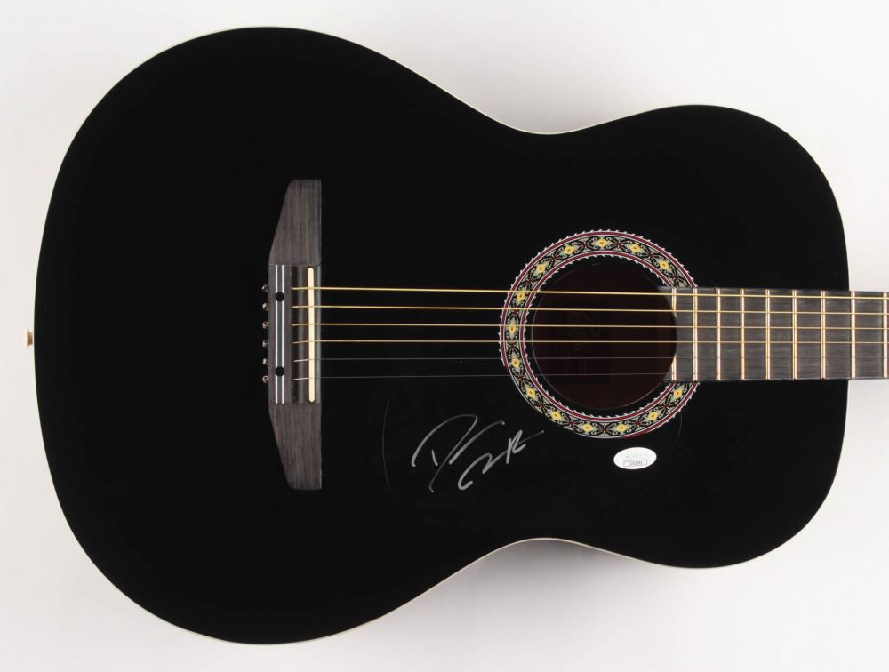 Darius Rucker Signed 38" Rogue Acoustic Guitar (JSA COA)