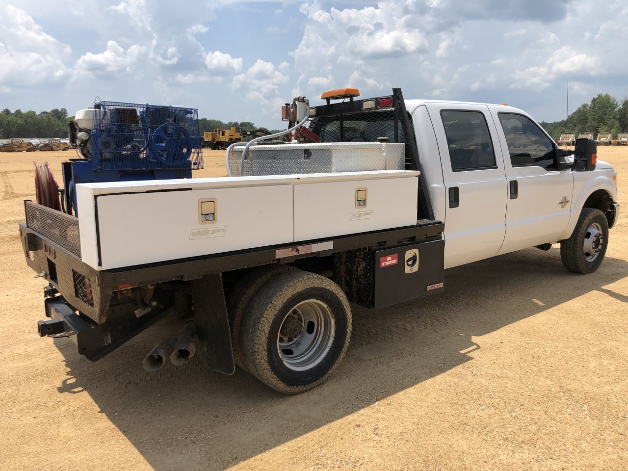 2011 FORD F350 FLATBED TRUCK, VIN/SN:BEC84361 - CREW CAB, FORD ...