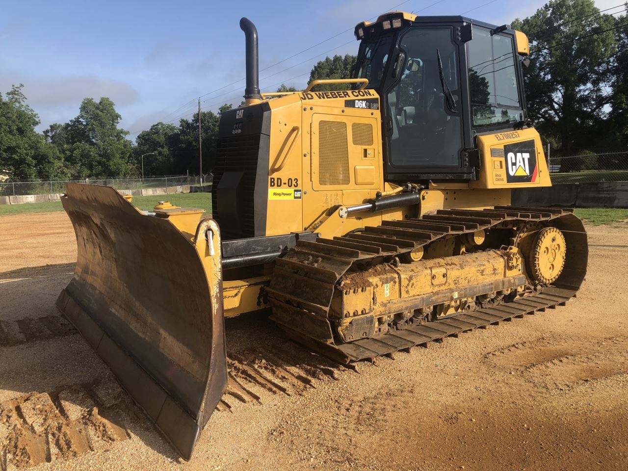 2018 CAT D6K2 CRAWLER TRACTOR, VIN/SN:EL700257 - 6 WAY BLADE, SYSTEM 1 U/C, GPS READY, GRADE ...