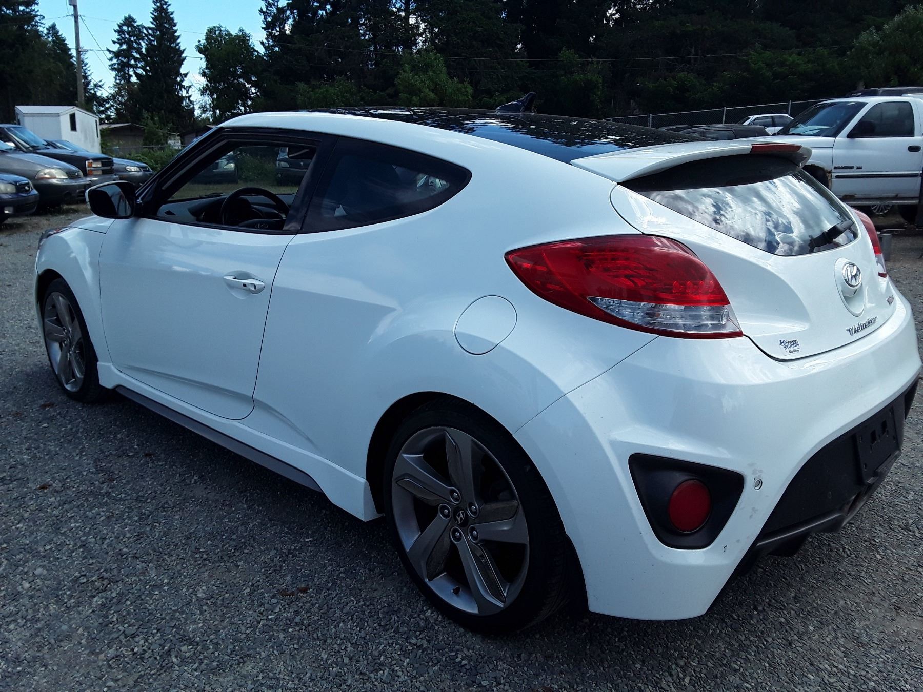 C6A -- 2013 HYUNDAI VELOSTER TURBO , White , 172583 KM's