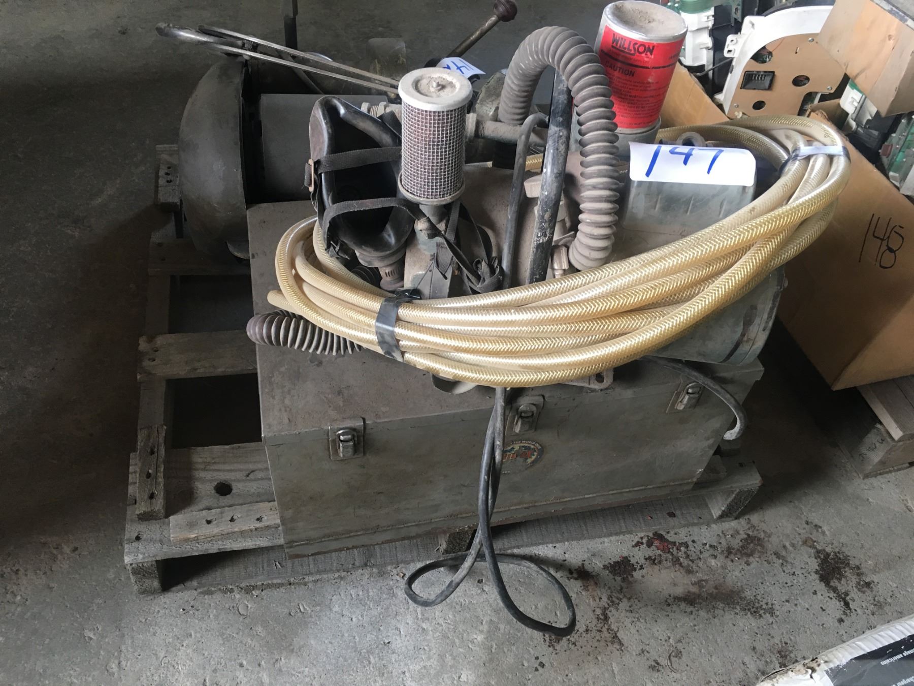 Fresh air breathing machine