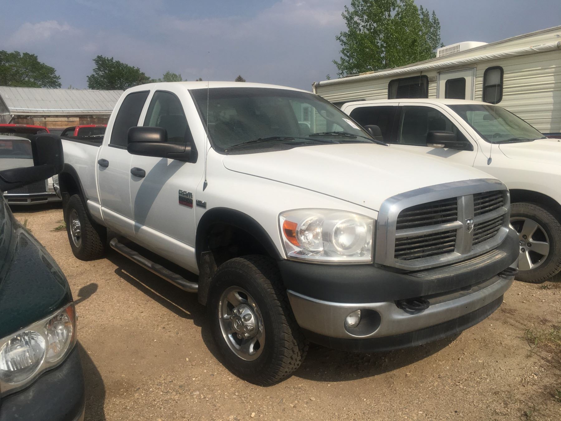 2009 white Dodge Ram 2500