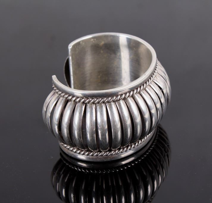 Thomas Singer Navajo Signed Sterling Silver Cuff