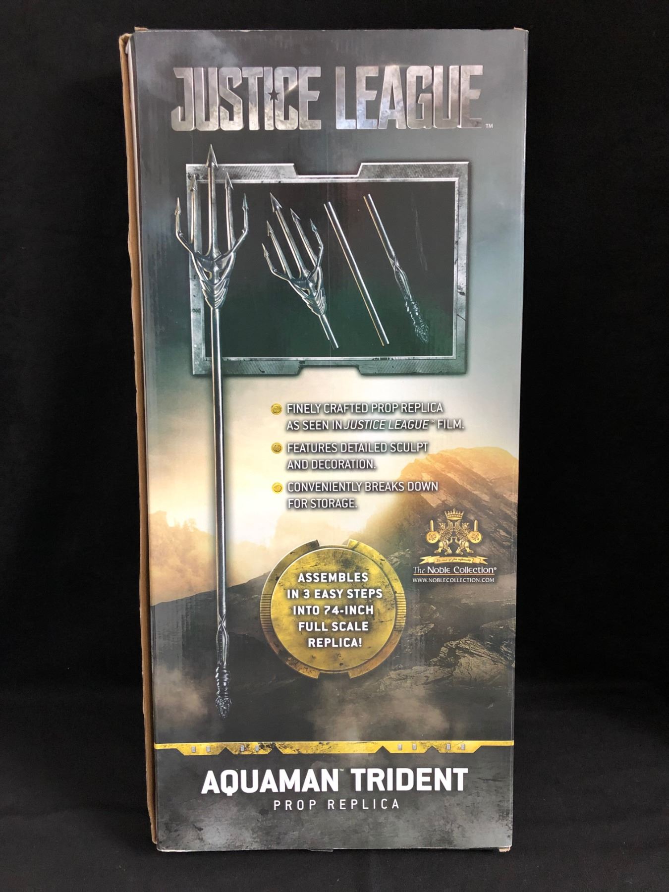 DC Justice League: "Aquaman Trident Prop Replica"