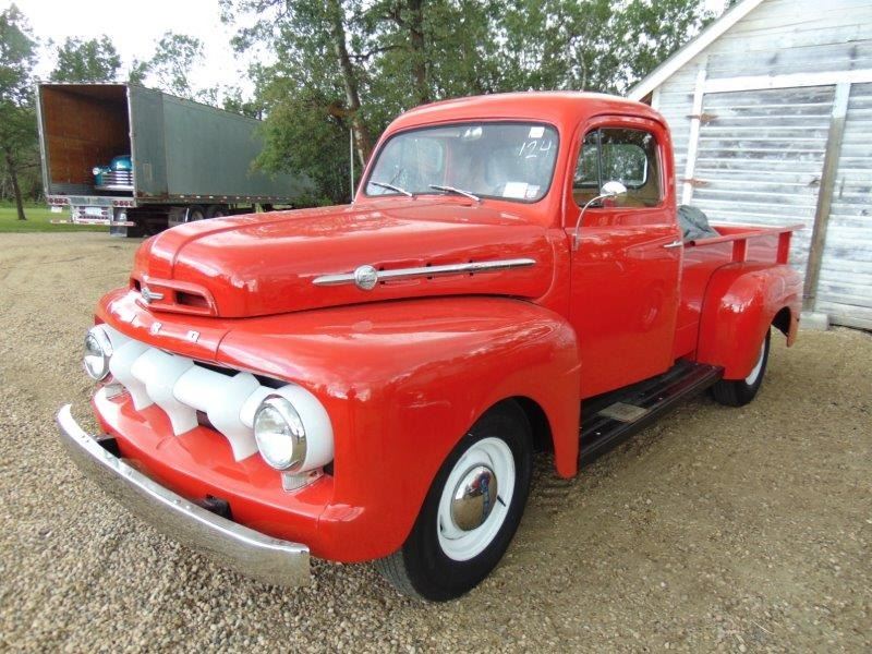 1952 Ford F2 3/4 Ton Pick Up