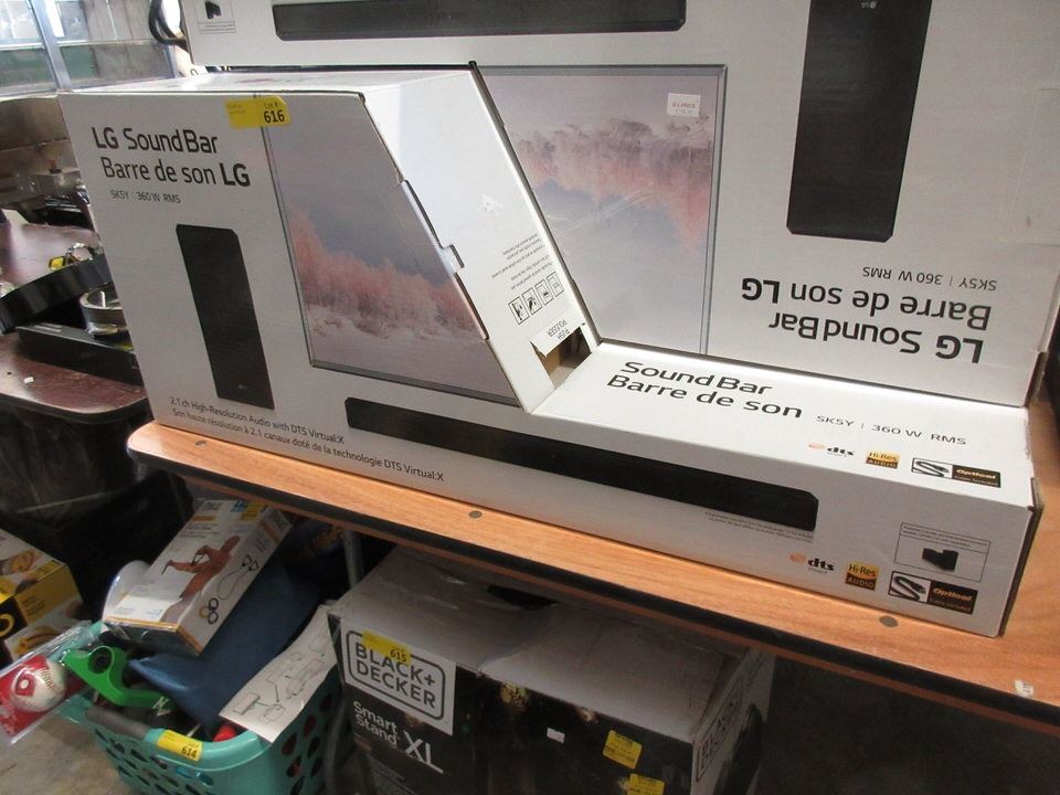 New LG SK5Y 360 W RMS 2.1 Channel Soundbar