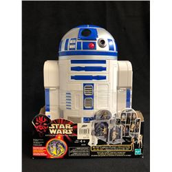 Hasbro Star Wars Phantom Menace R2-D2 Carryall Playset