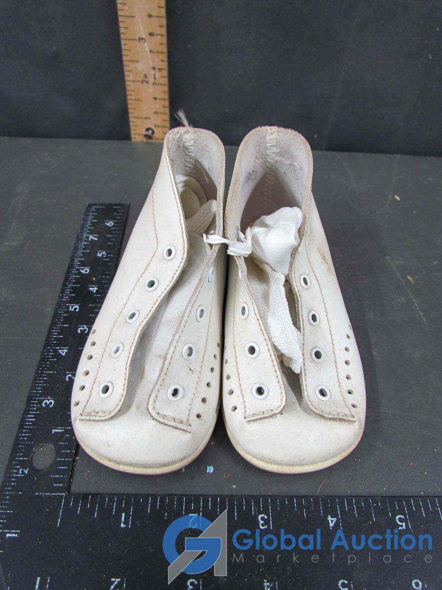 (3) Pairs of Vintage Kids Shoes