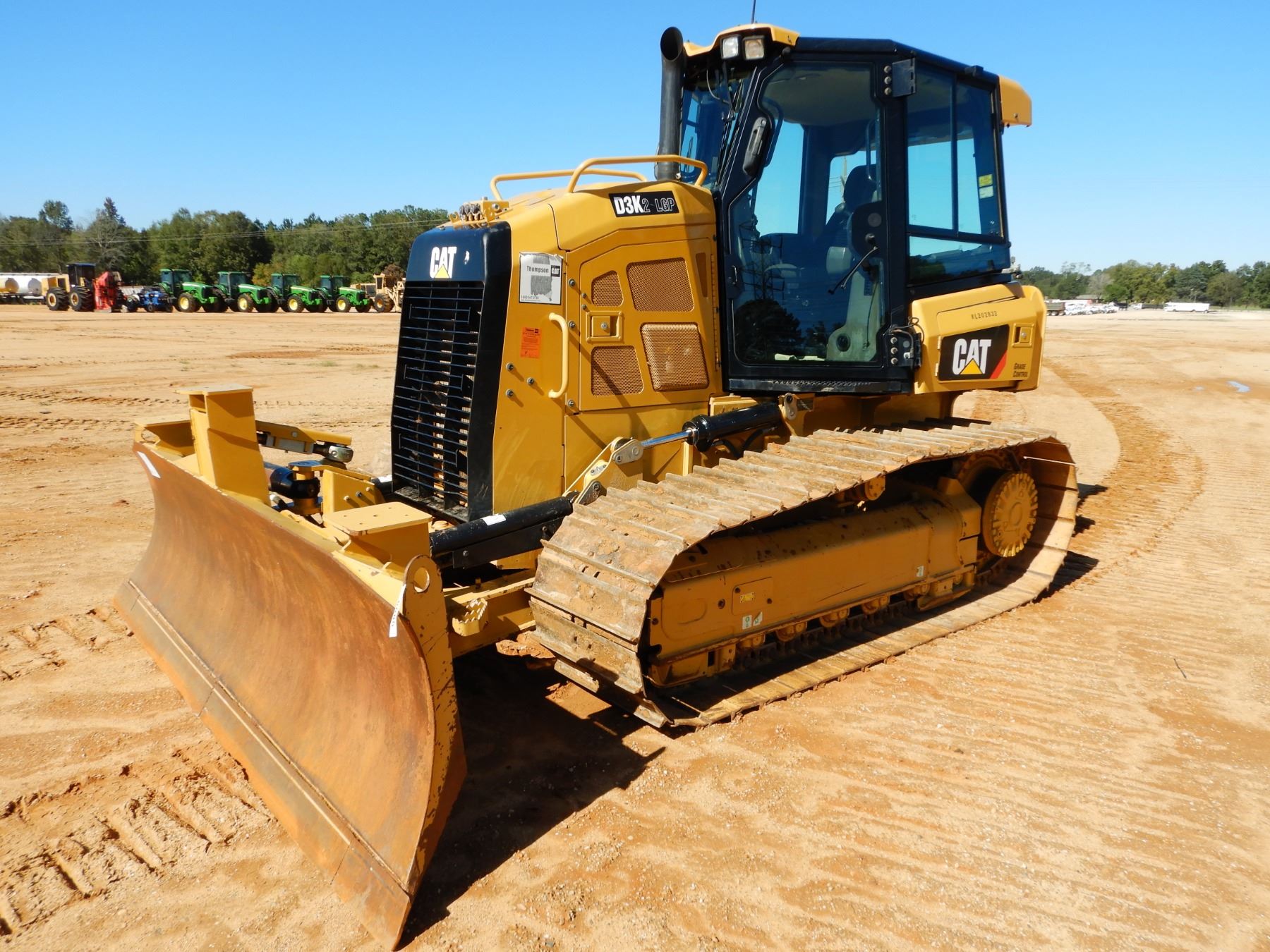 2017 CAT D3K2 LGP CRAWLER TRACTOR, VIN/SN:KL202832 - 6 WAY BLADE, GPS READY, GRADE CONTROL, CAB ...