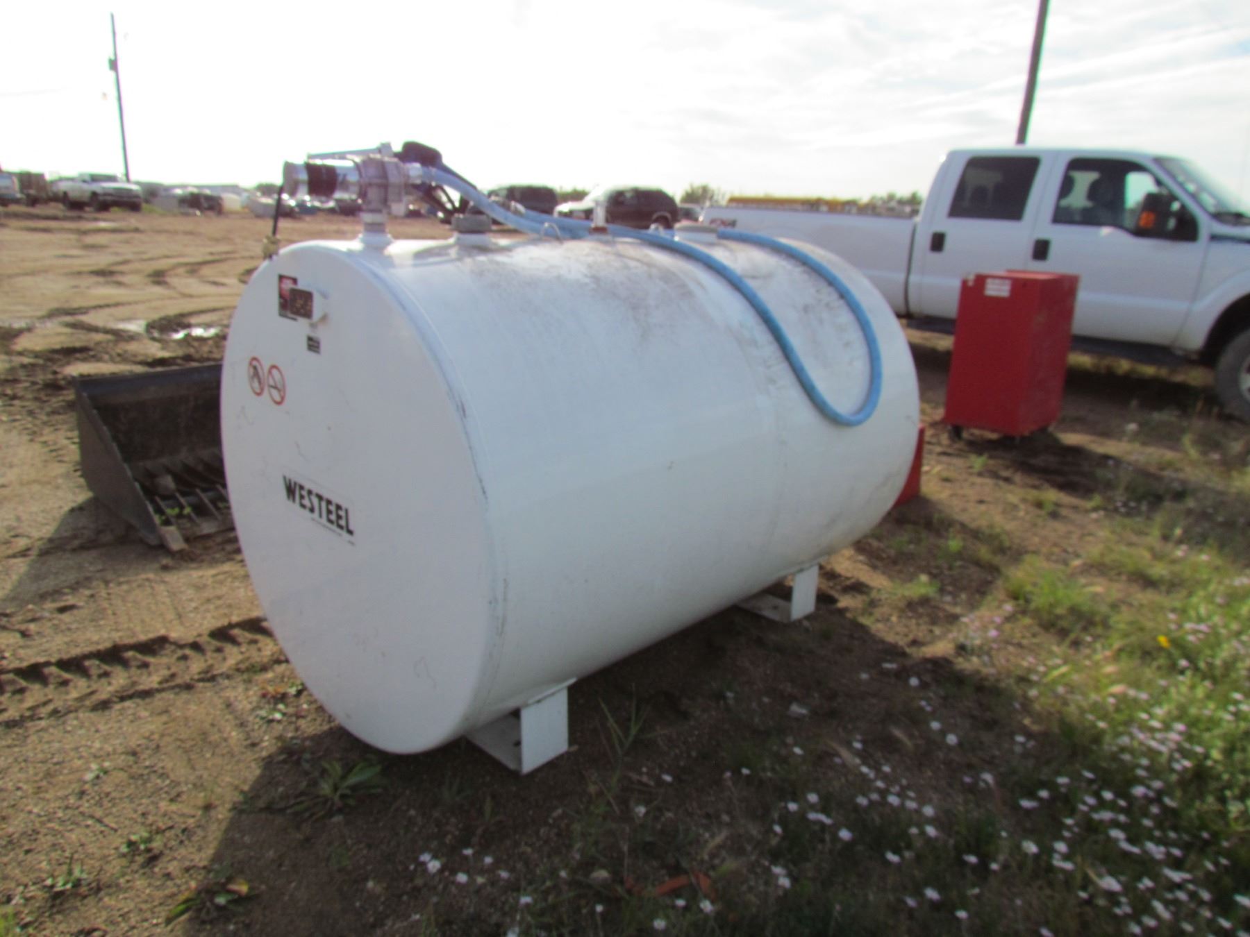 300 GALLON "WESTEEL" FUEL TANK