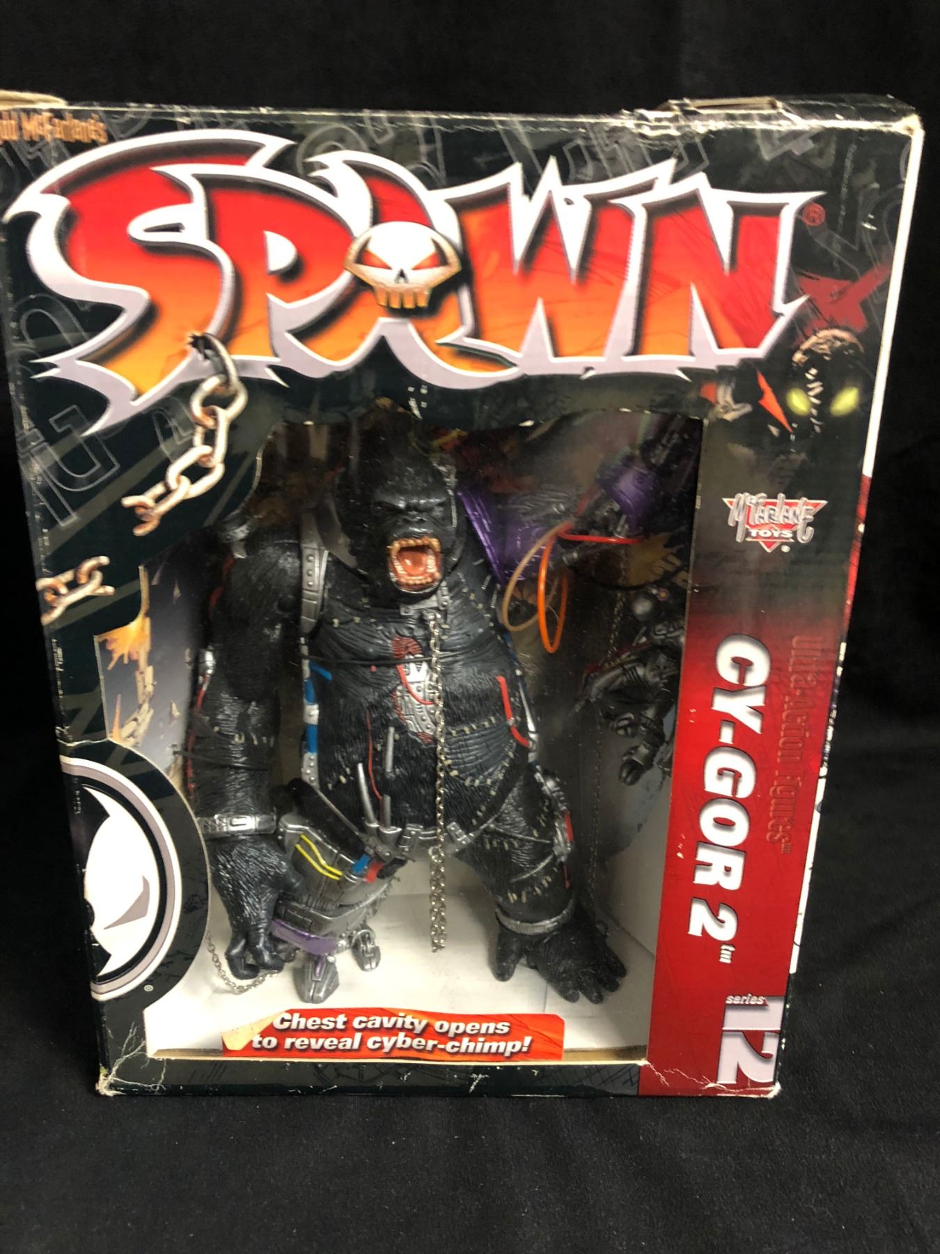 MCFARLANE TOYS SPAWN CY-GOR 2 Ultra-Action Figure Special Edition Series