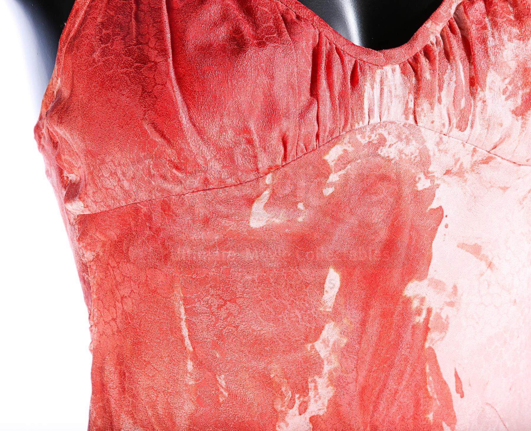 CARRIE (2013) - Carrie White's (Chloë Grace Moretz) Bloody Prom Dress