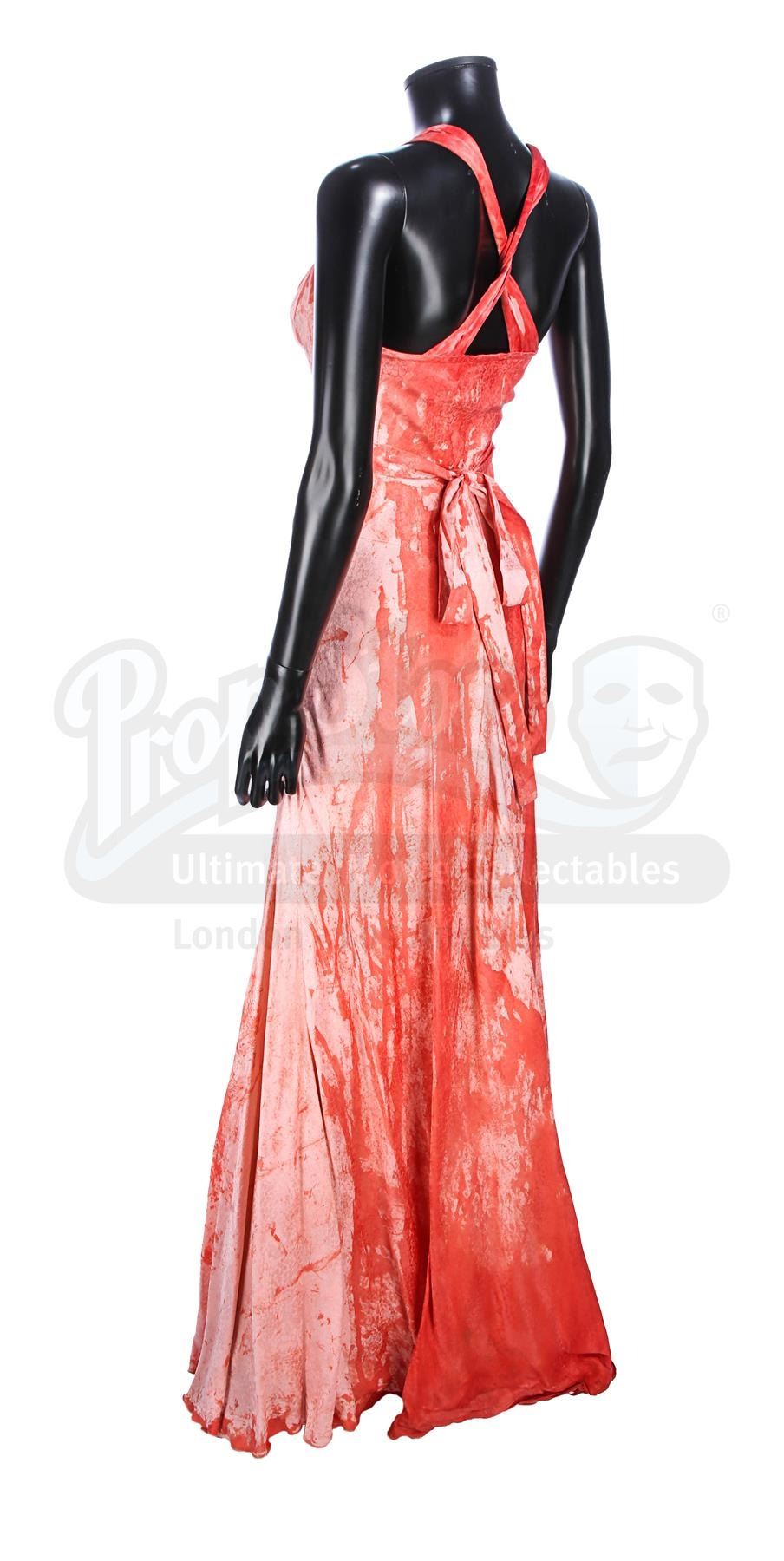 CARRIE (2013) - Carrie White's (Chloë Grace Moretz) Bloody Prom Dress