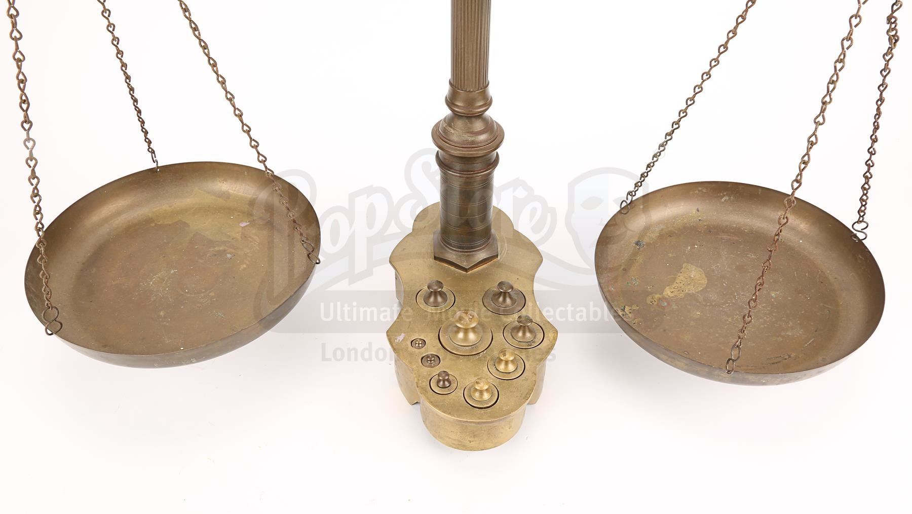 GOONIES, THE (1985) - One-Eyed Willy's Booby Trap Treasure Scales