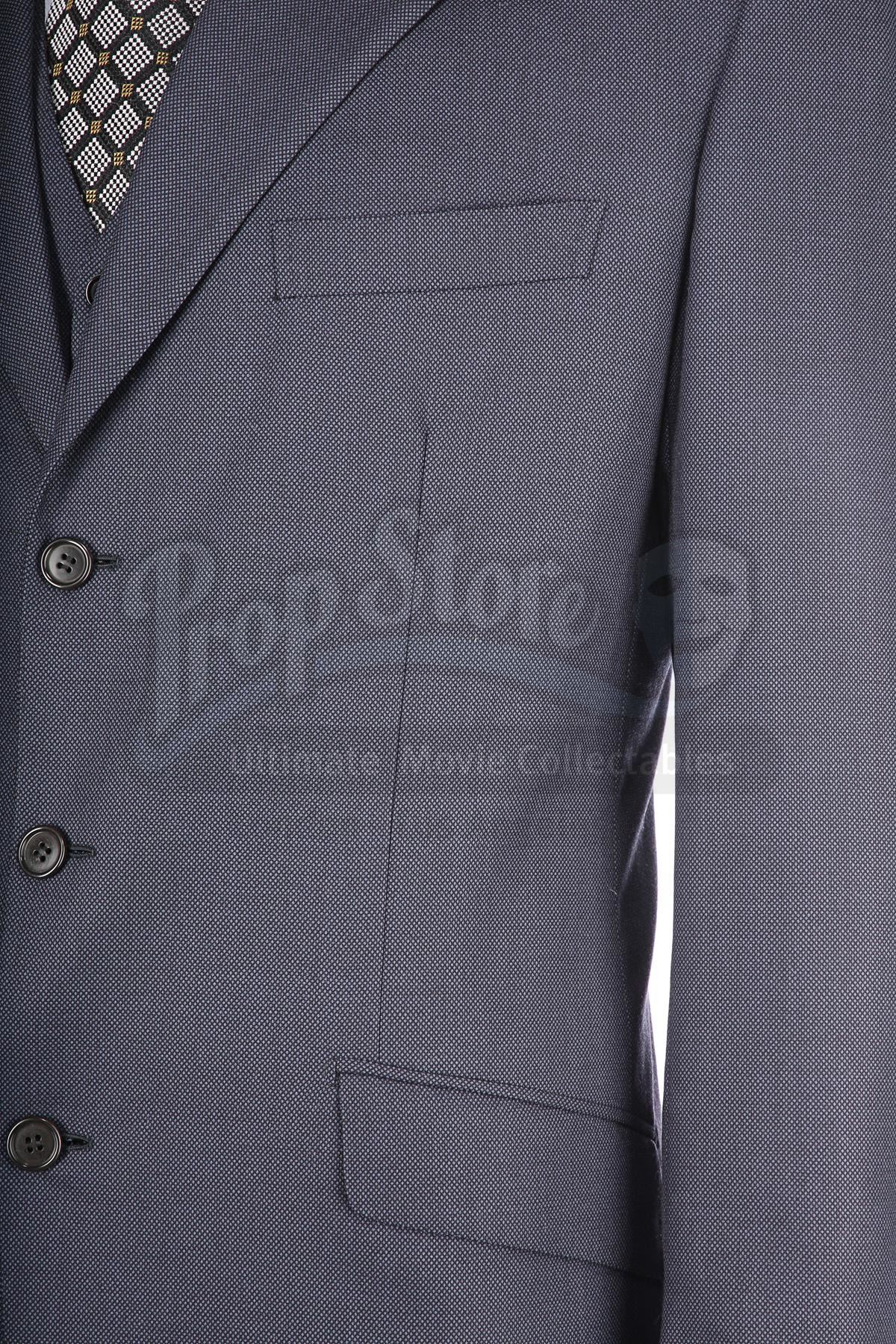 JAMES BOND: GOLDENEYE (1995) - James Bond's (Pierce Brosnan) Three ...