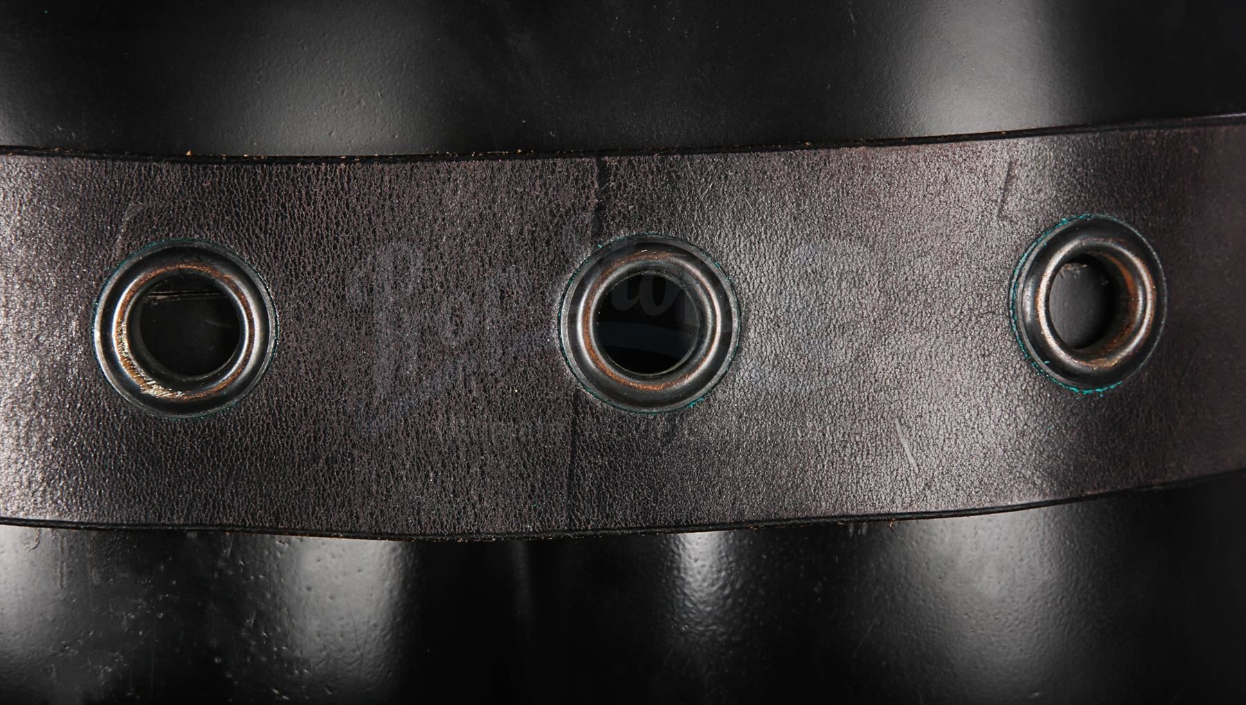 LARA CROFT: TOMB RAIDER (2001) - Lara Croft's (Angelina Jolie) Belt and ...