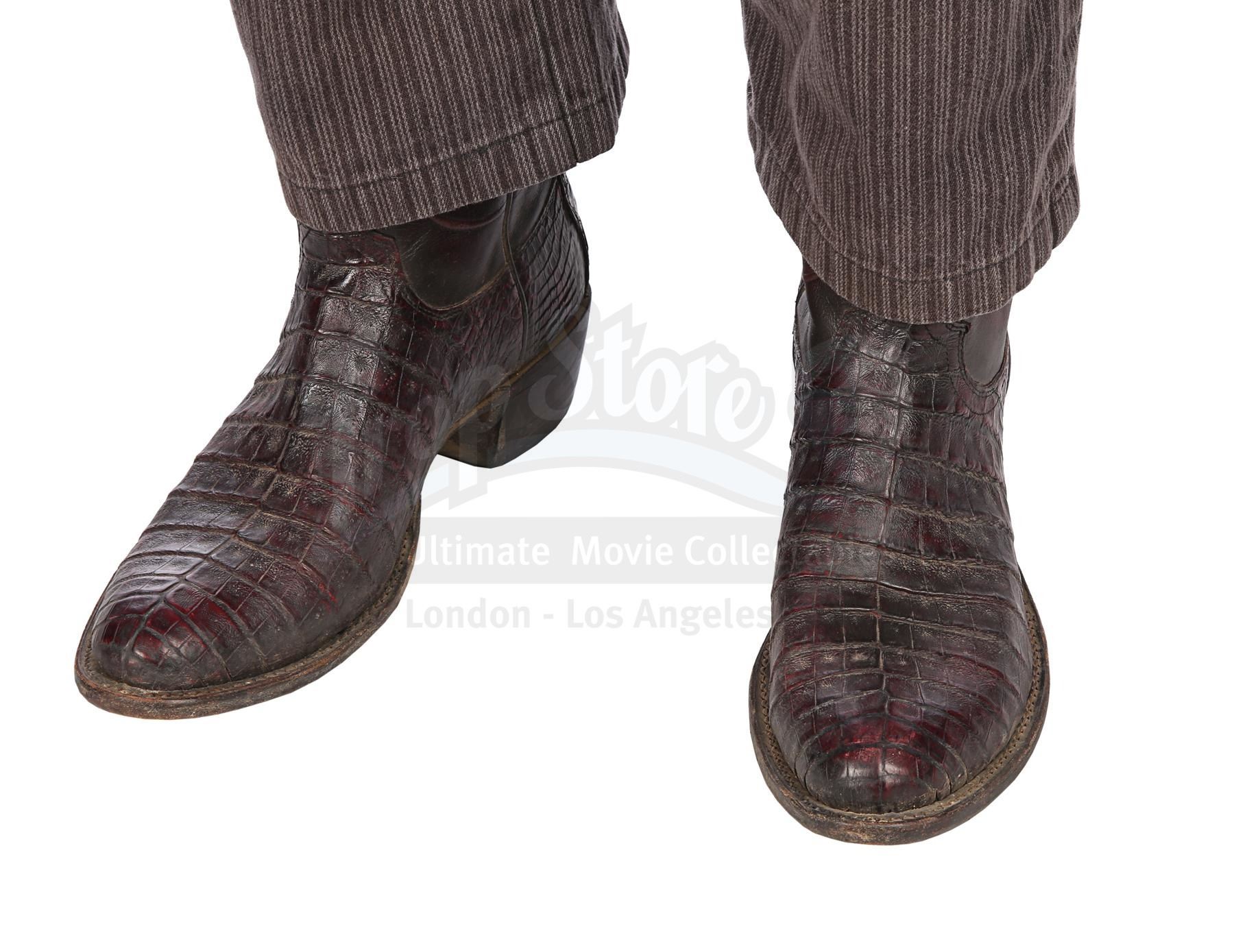 MAGNIFICENT SEVEN, THE (2016) - Billy Rocks' (Byung-Hun Lee) Costume ...