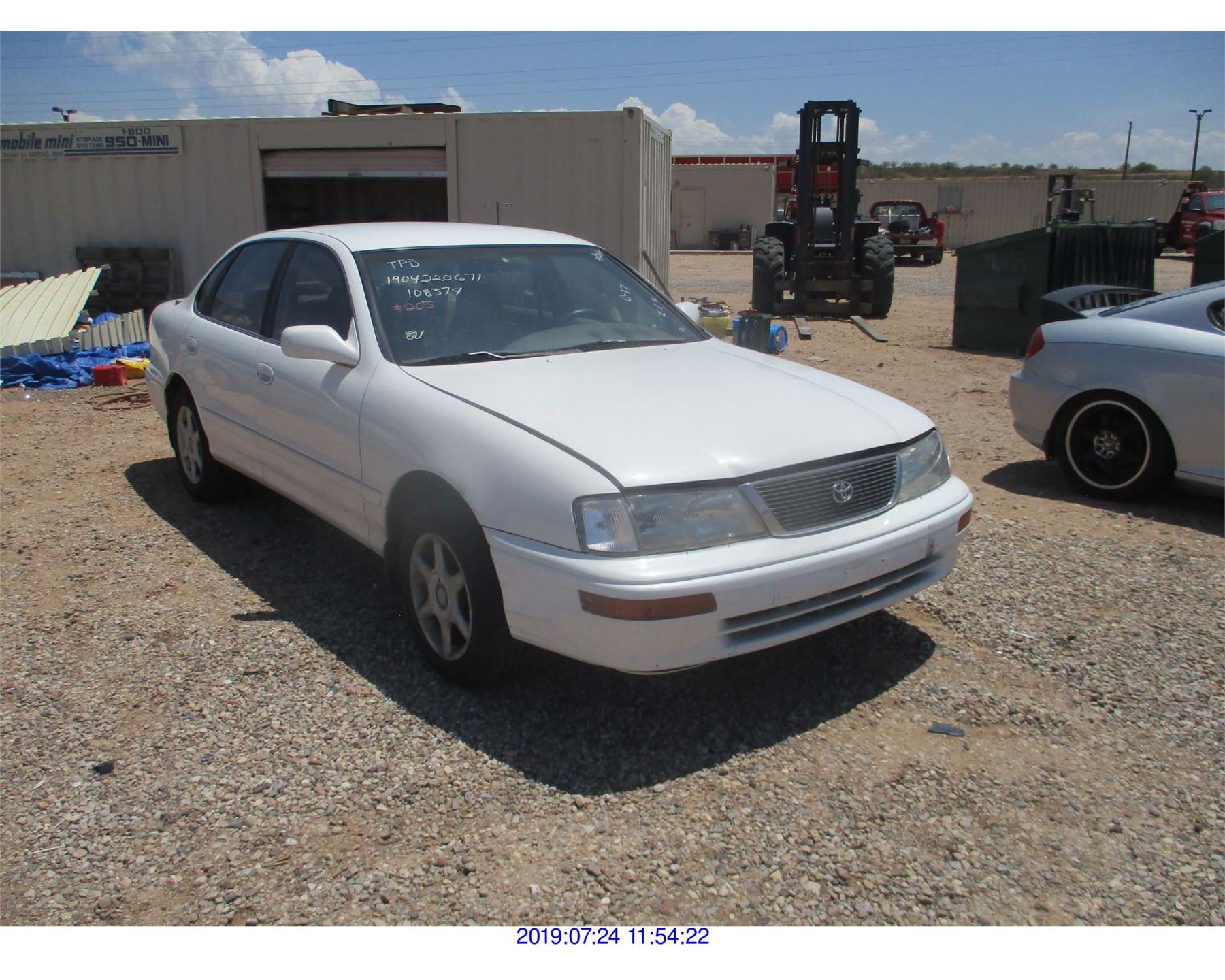 1996 - TOYOTA AVALON//RESTORED SALVAGE