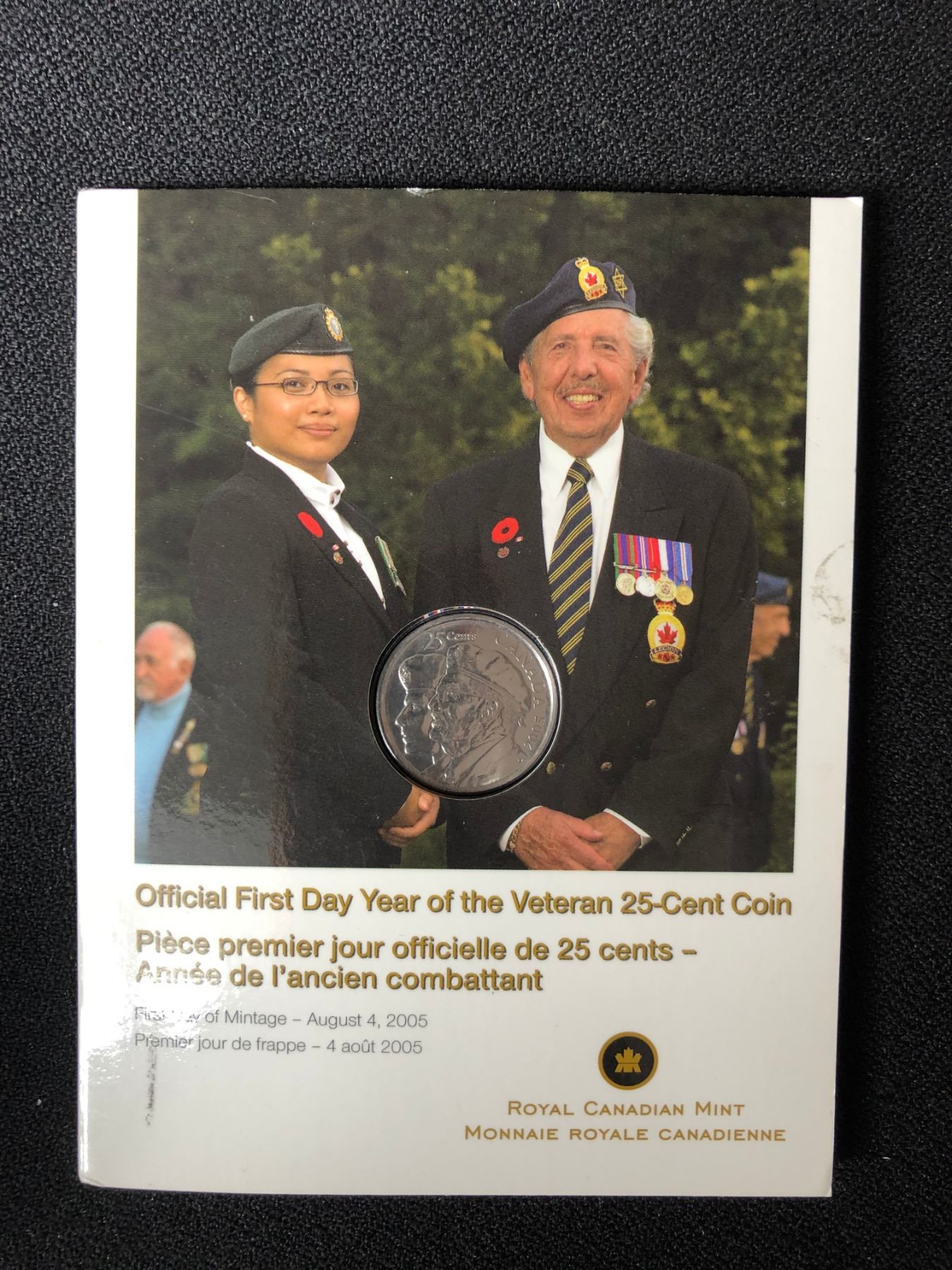 2005 OFFICIAL FIRST DAY YEAR OF THE VETERAN 25-CENT COIN (ROYAL ...