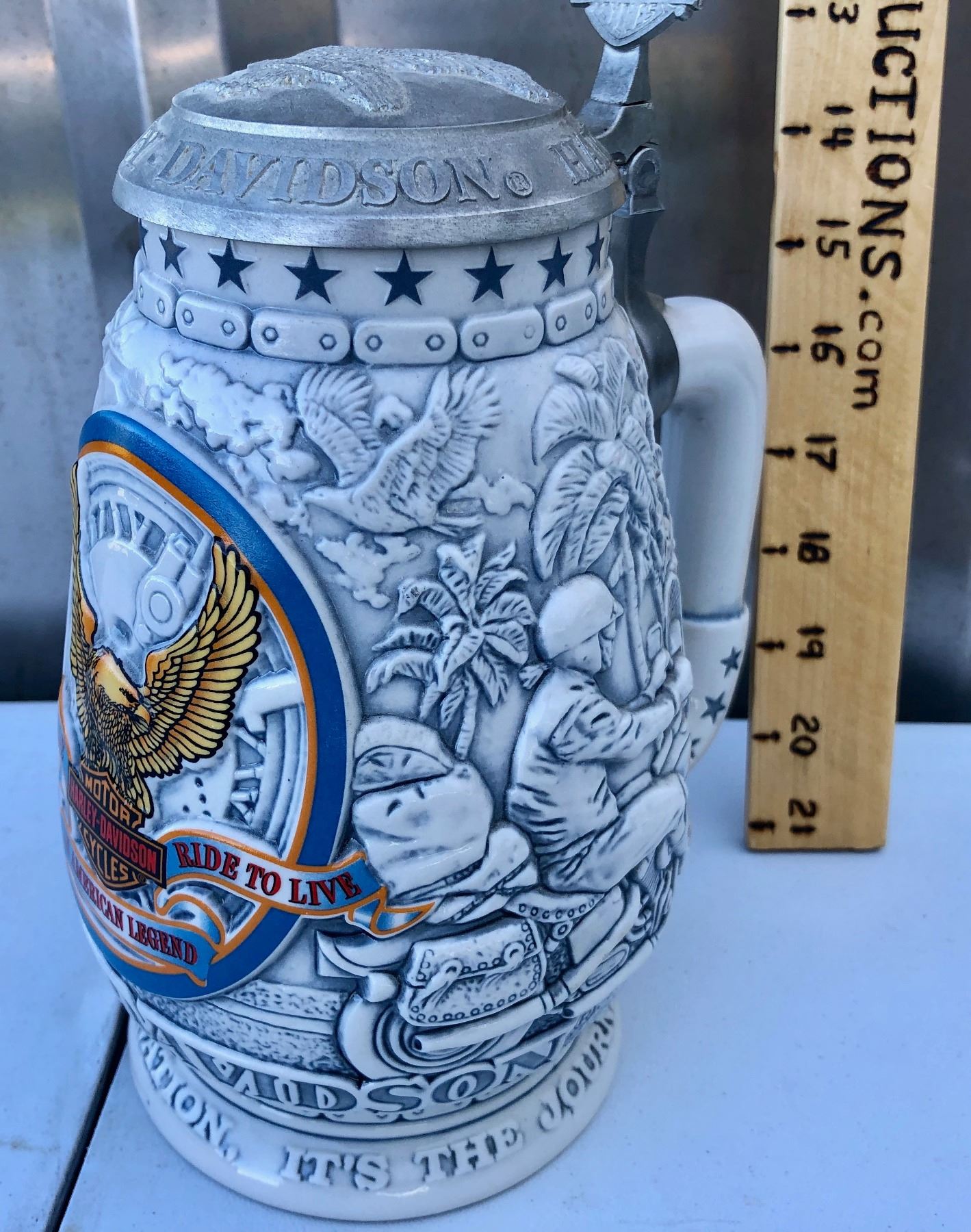 LIMITED EDITION HARLEY DAVIDSON COLLECTOR STEIN