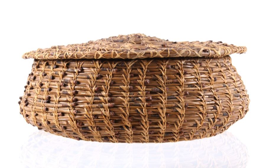 Inuit Eskimo Pine Needle Lidded Basket c 1940-1950