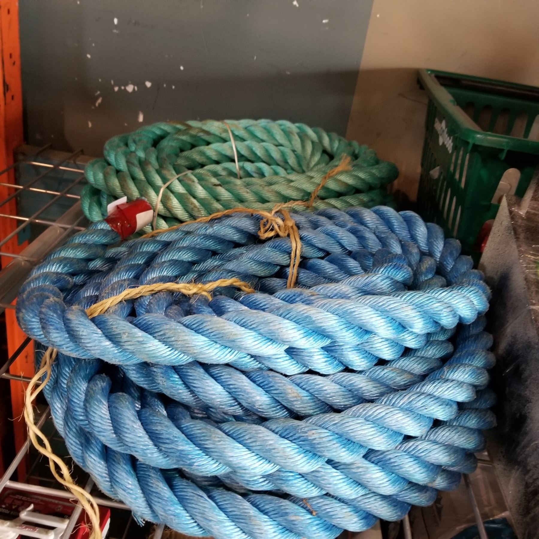 2 LARGE ROPES Big Valley Auction 2-large-ropes-big-valley-auction