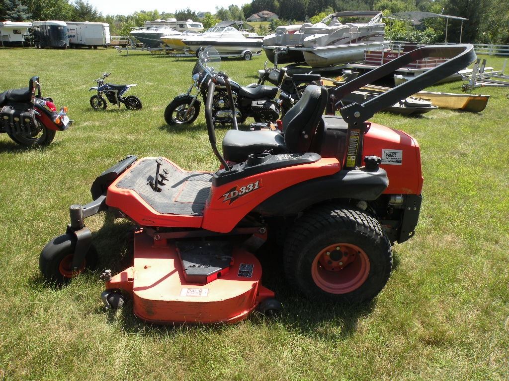 Kubota ZD331 SN#-33172