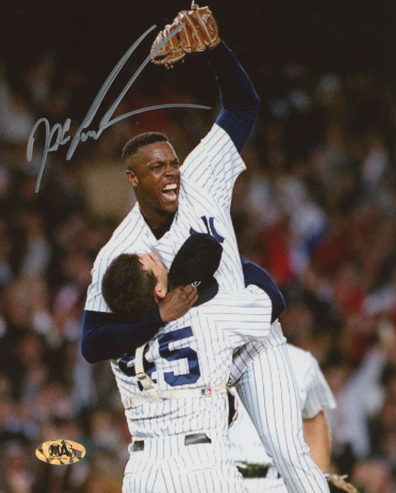 Dwight "Doc" Gooden Signed New York Yankees 8x10 Photo (MAB Hologram)