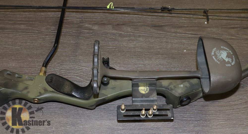 PULSAR COMPOUNT HUNTING BOW.