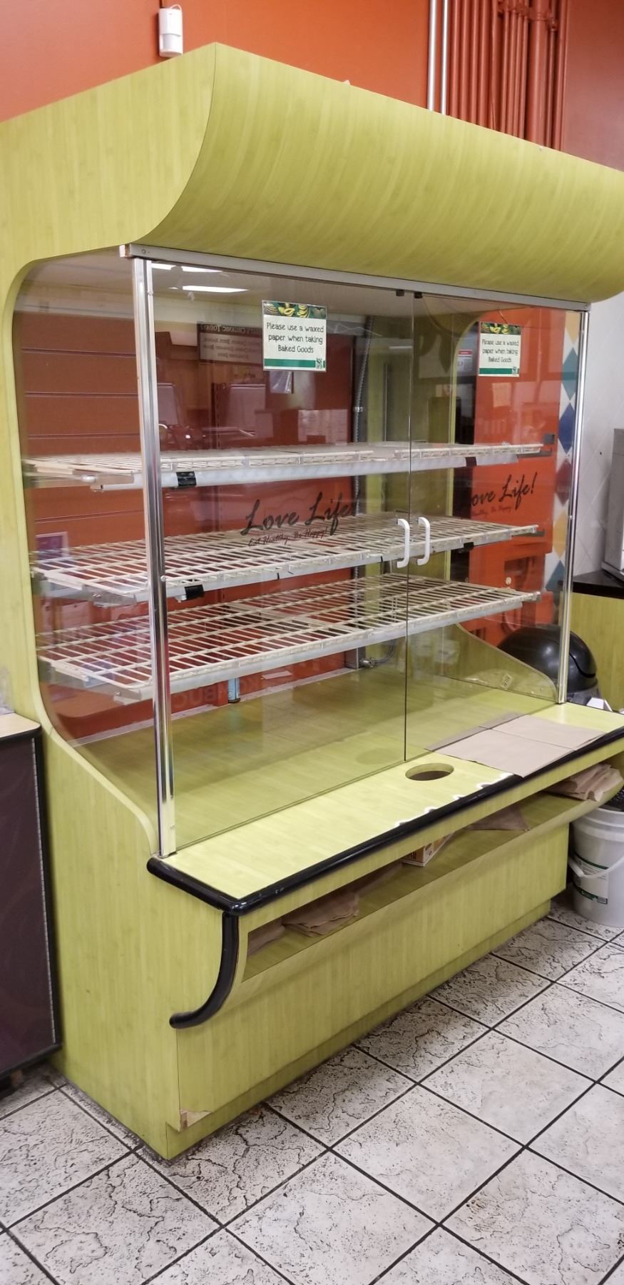 Bakery Display Case Oahu Auctions bakery-display-case-oahu-auctions