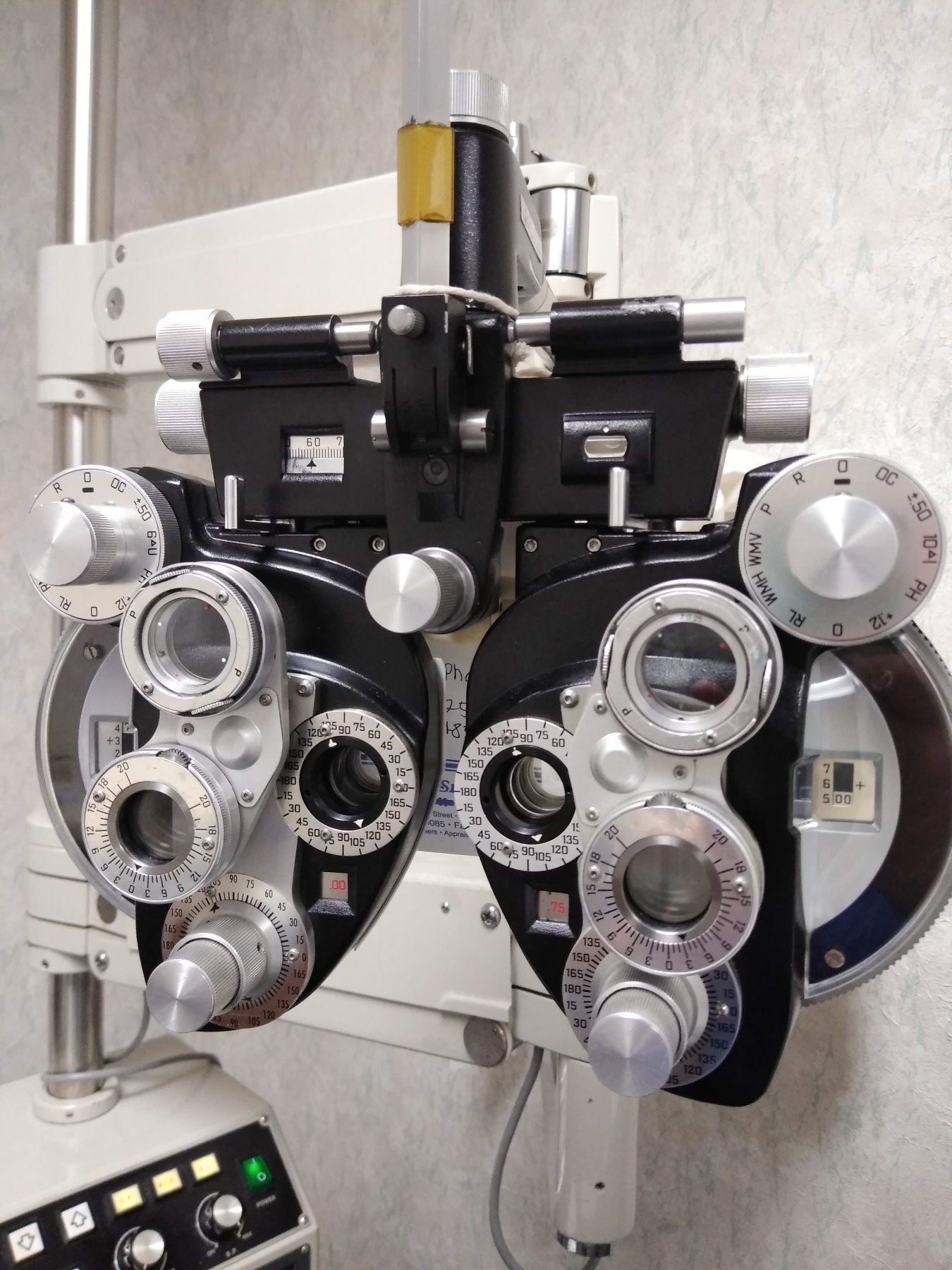 REICHERT PHOROPTER - MODEL 11625 - S/N BE4855