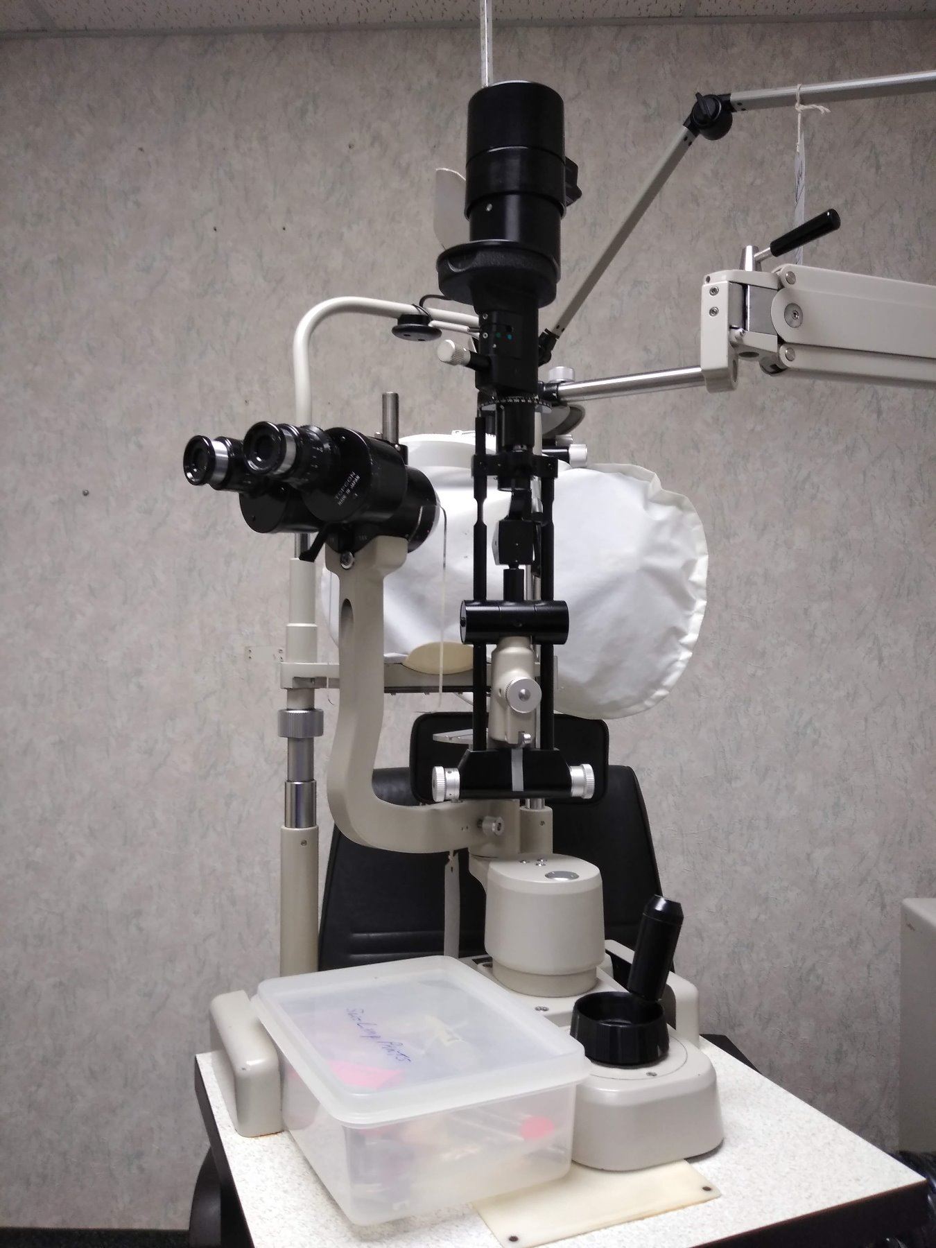 TOPCON SL-3D SLIT LAMP WITH BIN OF PARTS
