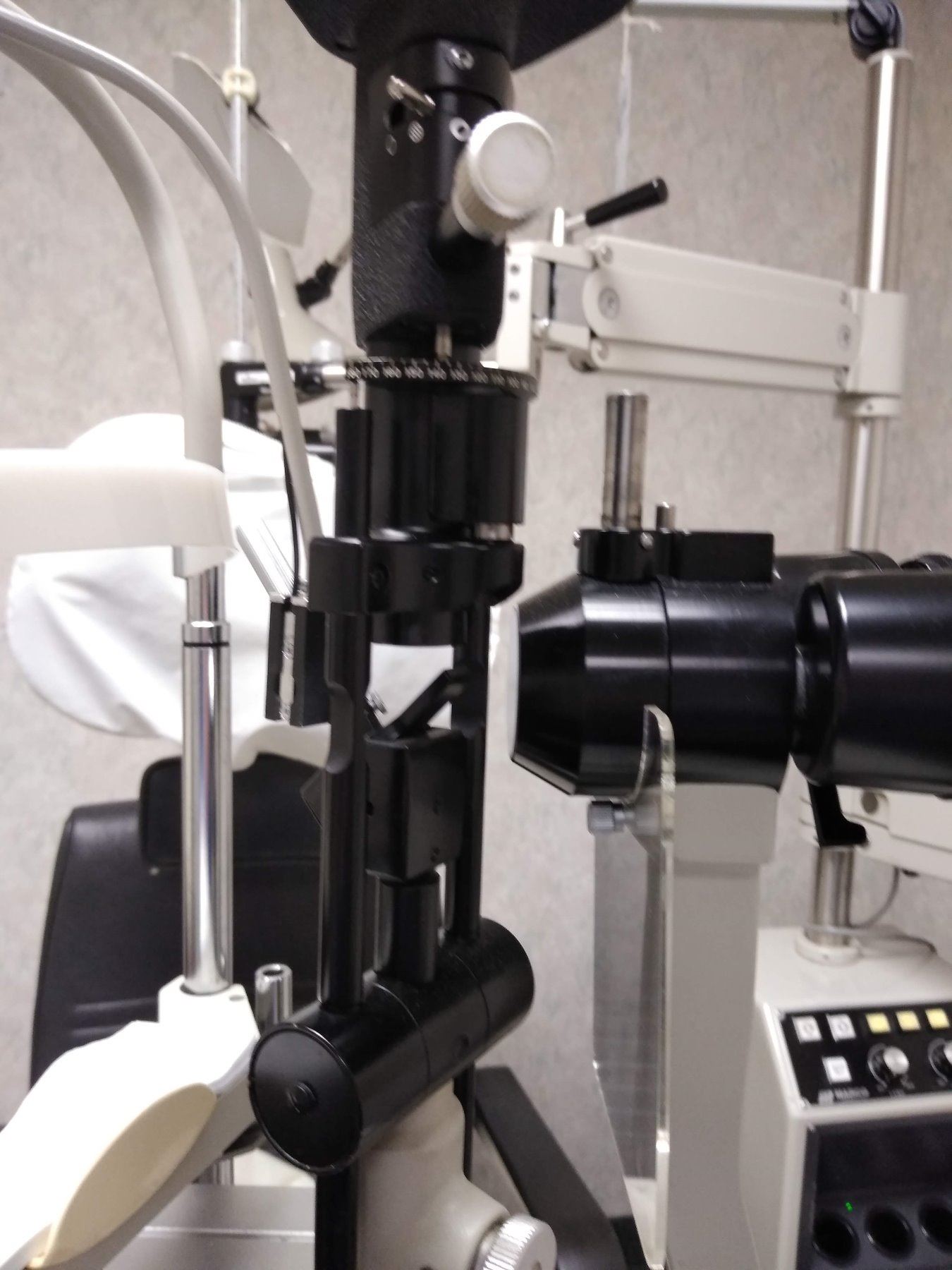 TOPCON SL-3D SLIT LAMP WITH BIN OF PARTS