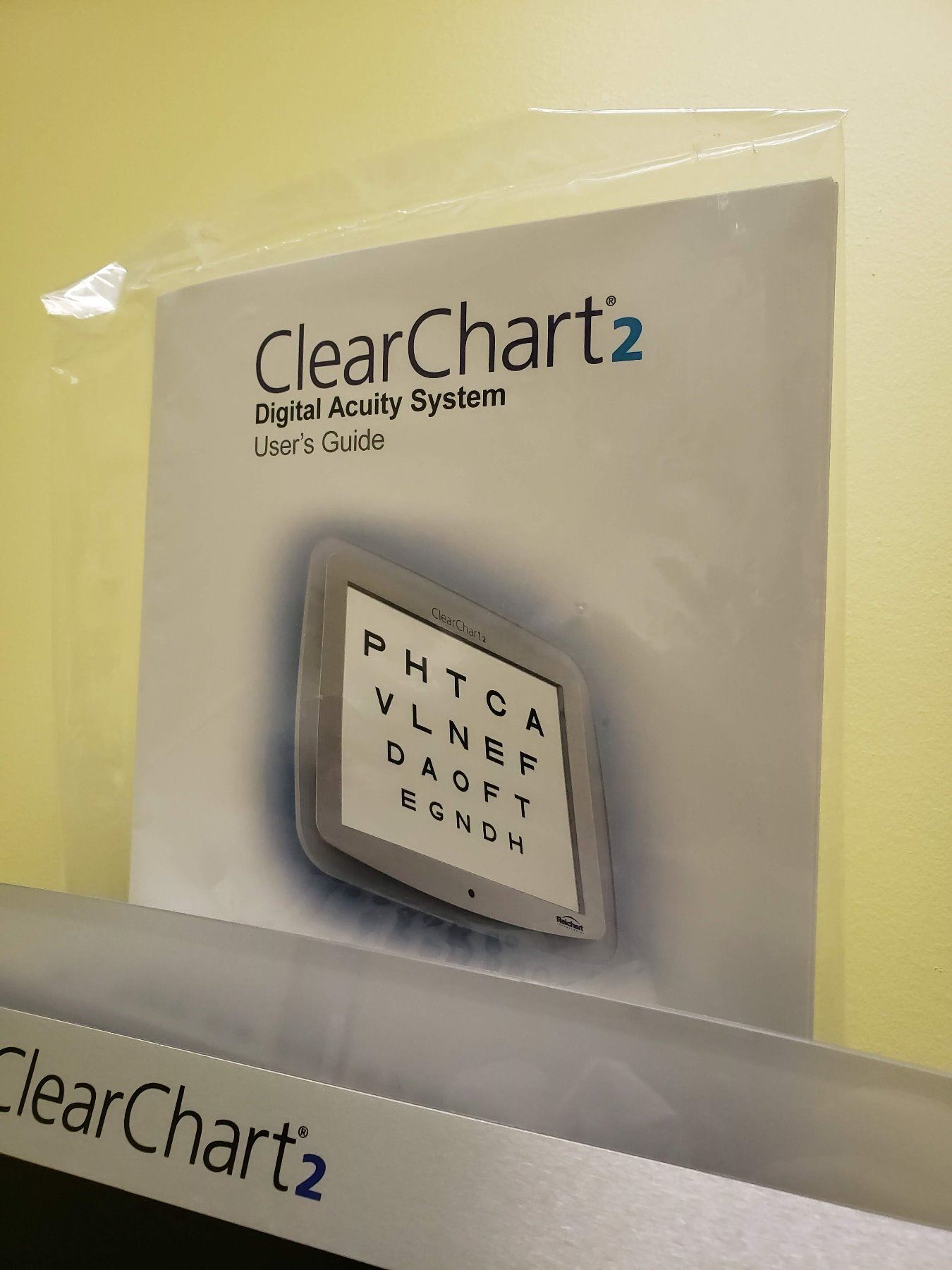 REICHERT CLEAR CHART 2 WITH REMOTE