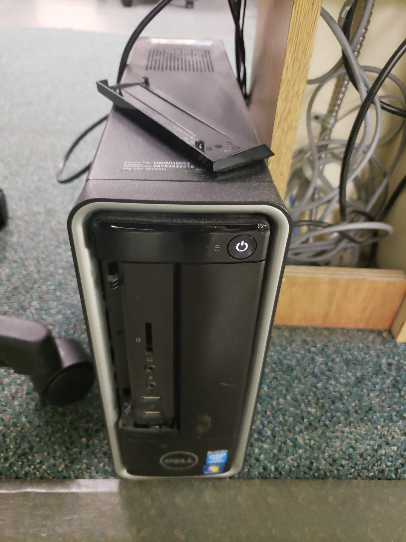 DELL INSPIRON 3647 DESKTOP COMPUTER WITH MONITOR, KEYBOARD, MOUSE AND ...