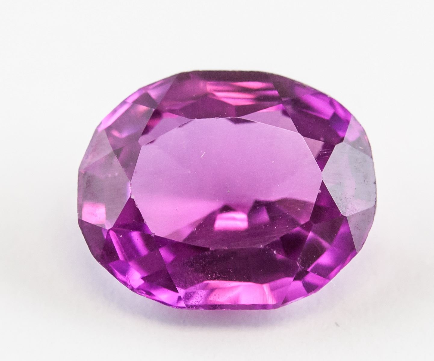 5.35 Ct Oval Cut Purple Pink Taaffeite Gemstone