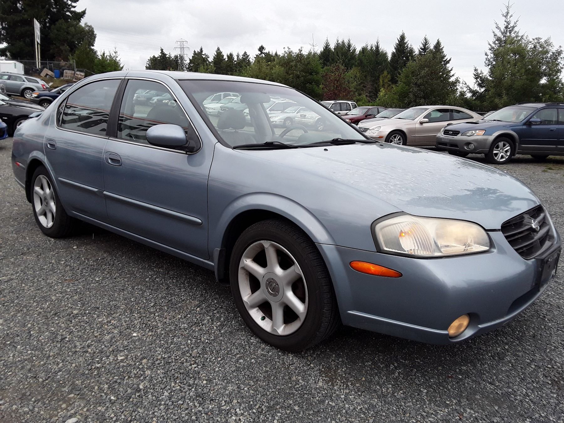 A3 -- 2000 NISSAN MAXIMA GLE , Blue , 281917 KM's "NO RESERVE"