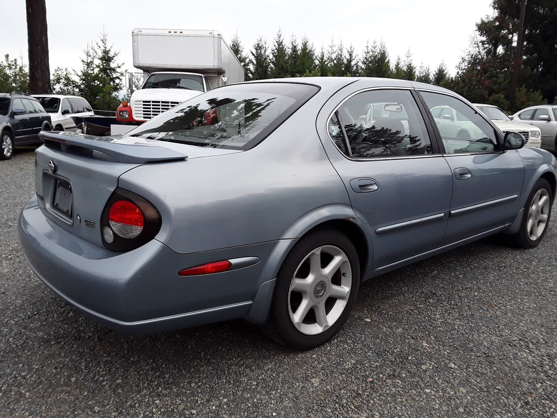 A3 -- 2000 NISSAN MAXIMA GLE , Blue , 281917 KM's "NO RESERVE"