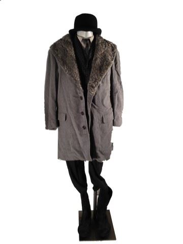 The Hateful Eight Oswaldo Mobray (Tim Roth) Movie Costumes | Barnebys