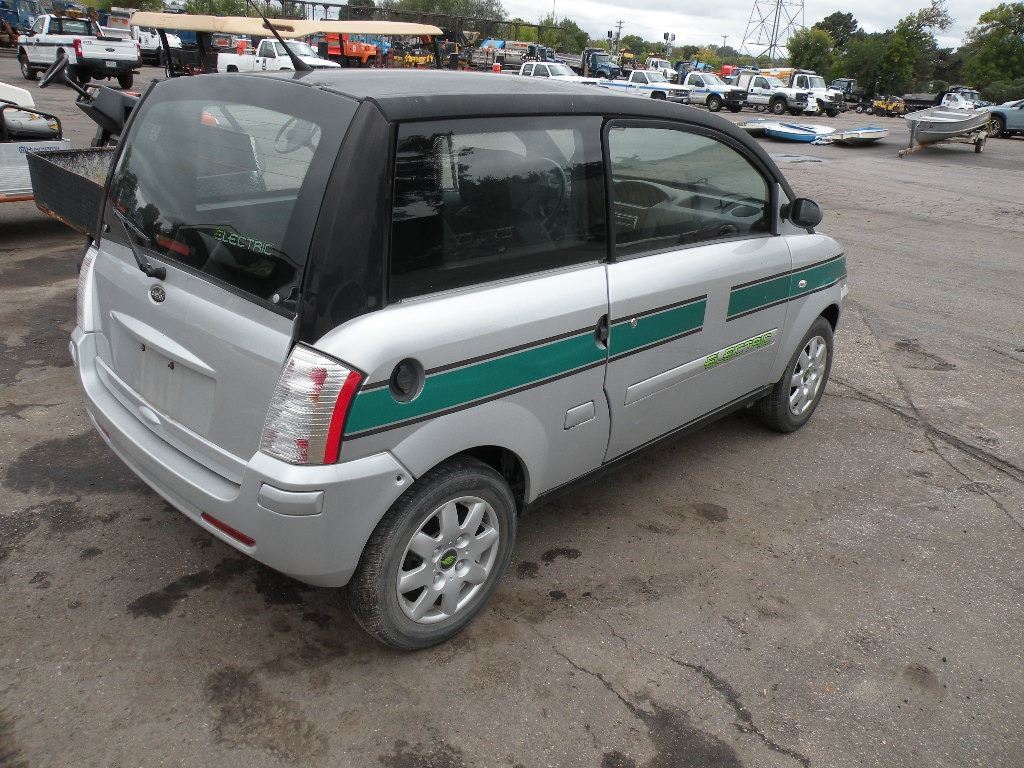 2009 Zenn electric car SN#-2FHAS15A99S002032