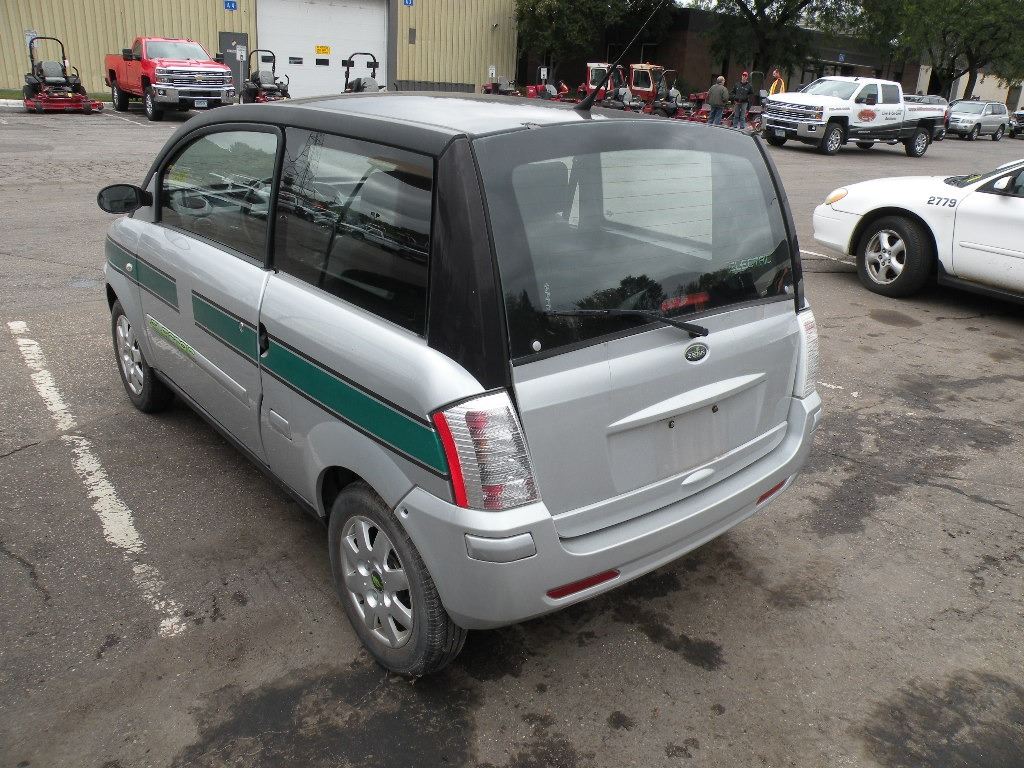 2009 Zenn electric car SN#-2FHAS15A99S002032