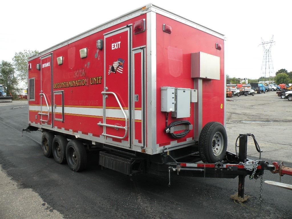 Decon/shower trailer -SELLS NO TITLE