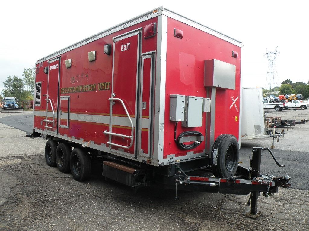 Decon/shower trailer -SELLS NO TITLE