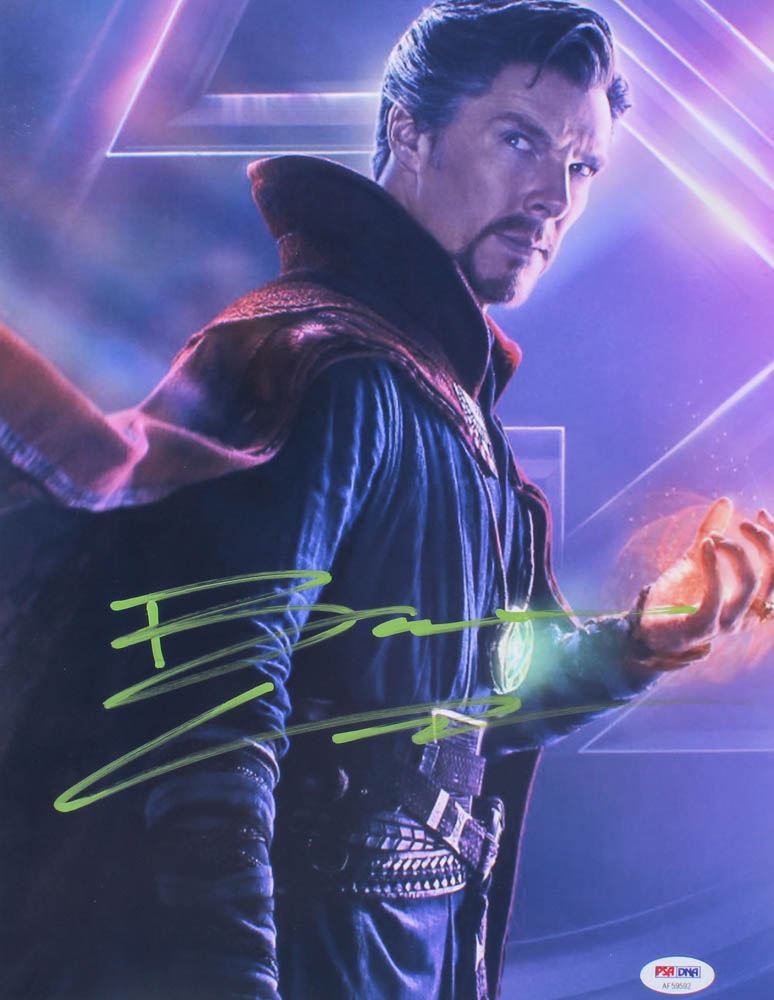 Benedict Cumberbatch Signed "Doctor Strange" 11x14 Photo (PSA COA)