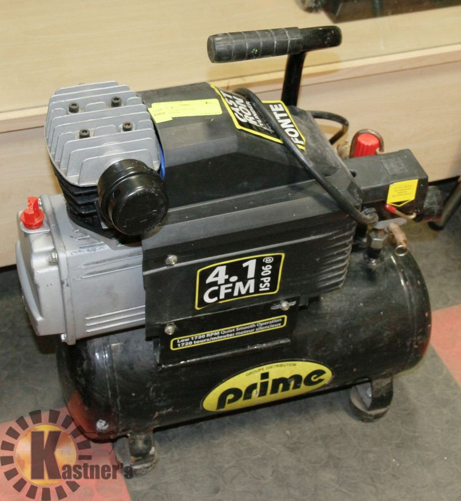 PRIME 3.2 GALLON AIR COMPRESSOR.