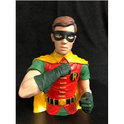 ROBIN MINI BUST