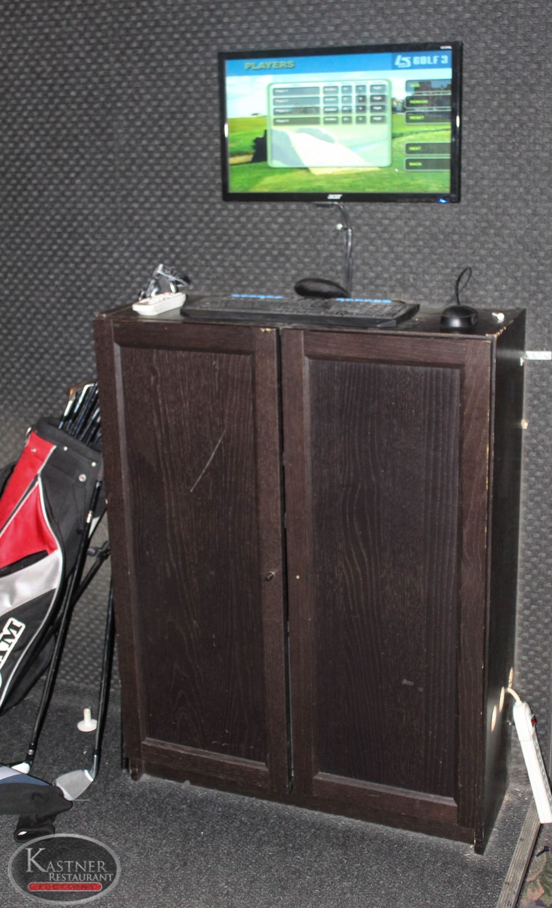 FULL SWING INDOOR VIRTUAL GOLF SIMULATOR.