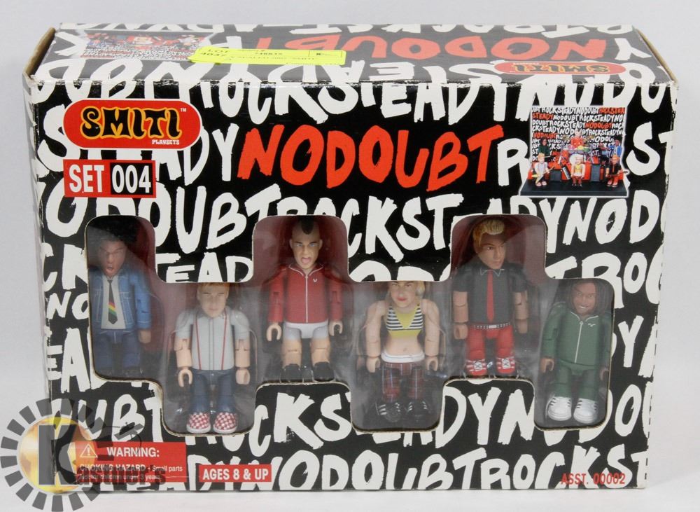 FACTORY SEALED 2002 "SMITI" PLAYSET