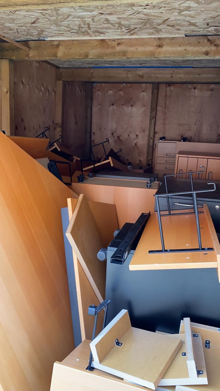 8X16 STORAGE POD # 561